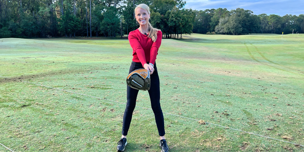 Quick Tip With Lpga Instructor Meredith Kirk Swing Around The Spine