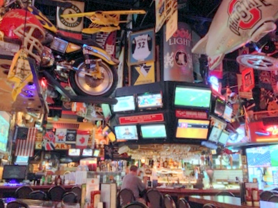 Myrtle Beach Restaurants: Over the Top at Overtime Sports Café - MBN.com